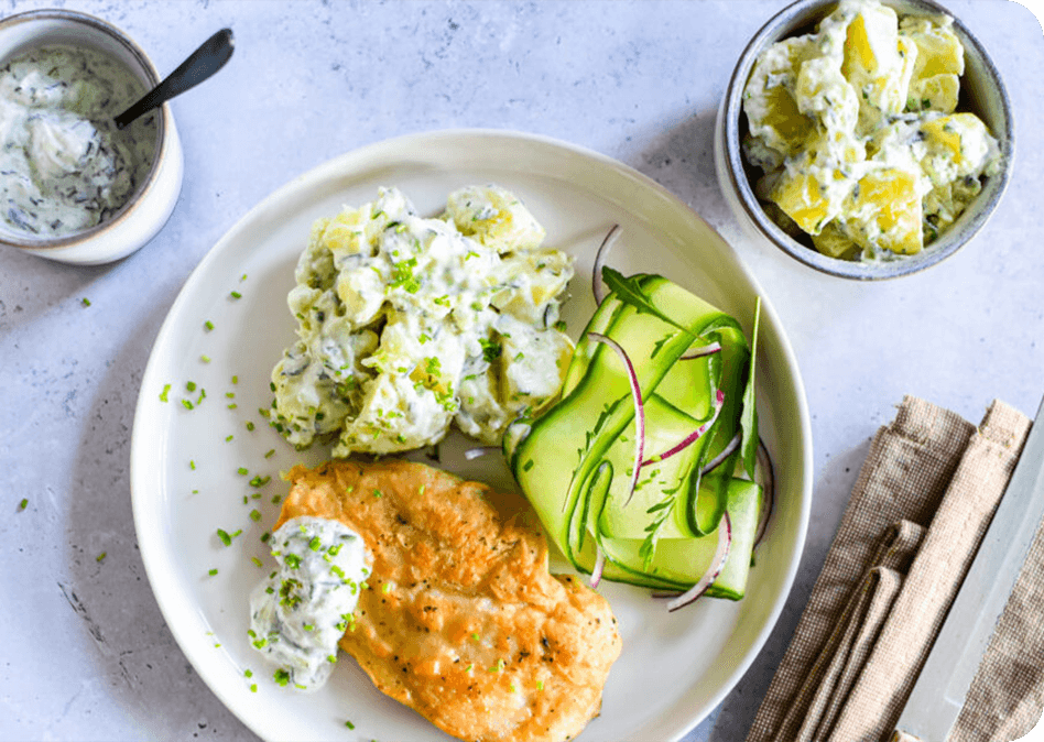 Sappige kip met een knapperig kruidenbeslag